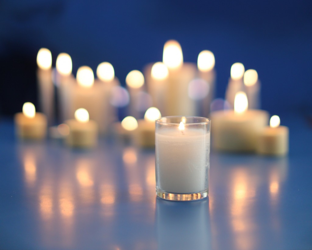 yahrzeit-unmarked-candle-horizontal | karinforeman.com